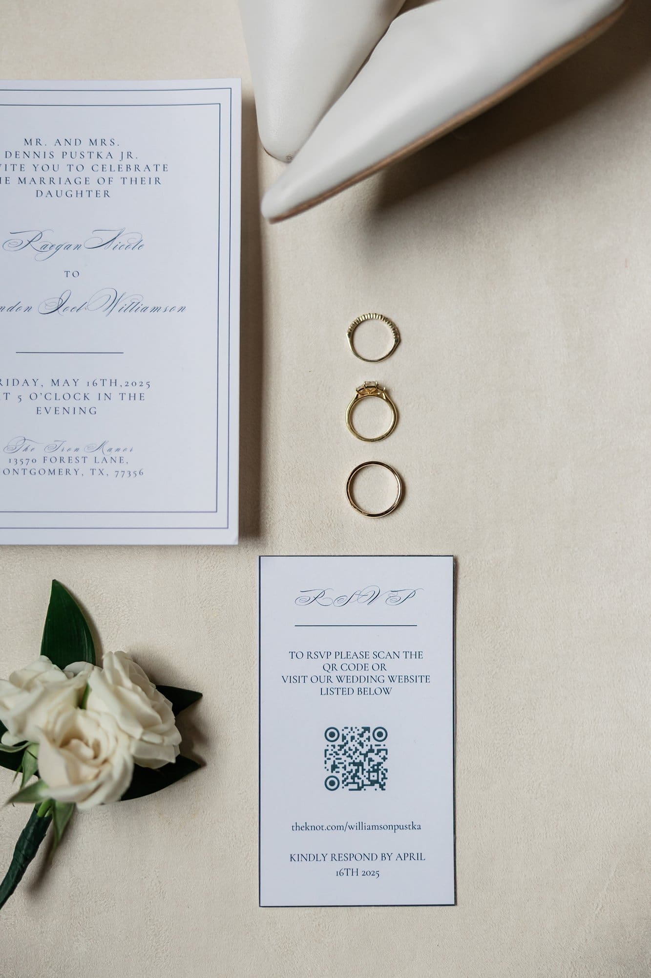 A Fairytale Wedding at Iron Manor | The Williamsons | kristinnichole.com