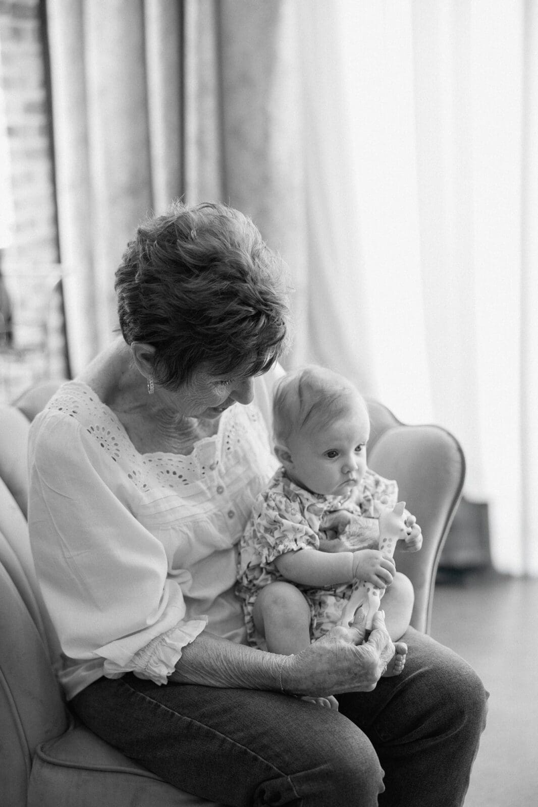 A Fairytale Wedding at Iron Manor | The Williamsons | kristinnichole.com